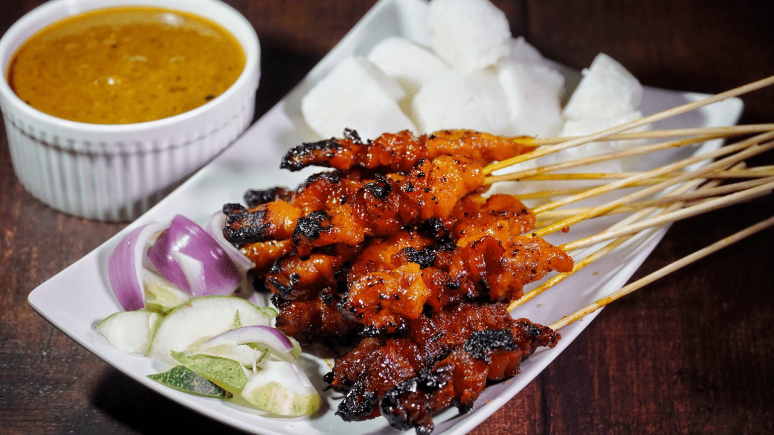 Food Lover’s Guide to Kuala Lumpur | 10 Must-Try Dishes & Street Food ...